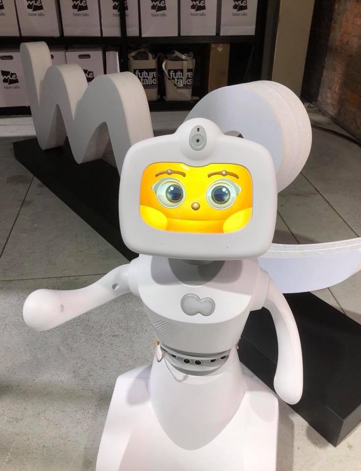 SmartAuto 智動化 - 麗暘科技：生活疑難一把罩 Robelf貼近你的心 :服務機器人,Robelf,麗暘科技